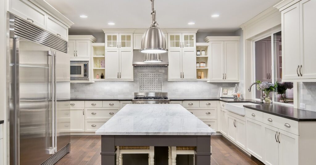 7 Kitchen Layout Positions and Ways to Place Cabinets