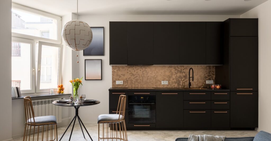 How to Figure out Average Kitchen Countertop Square Footage
